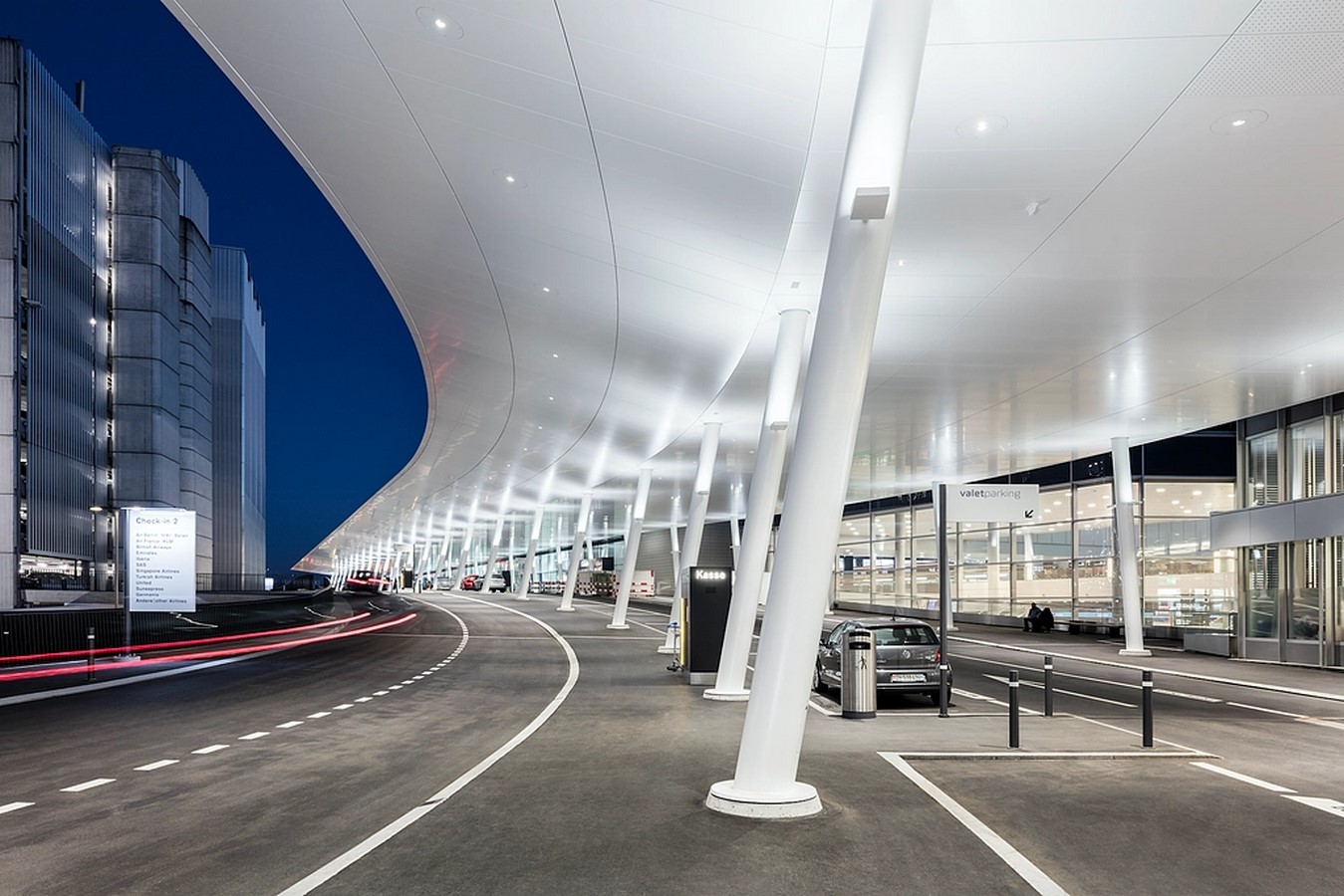 Revolutionizing Construction with Larcore Structural Honeycomb Panels ...